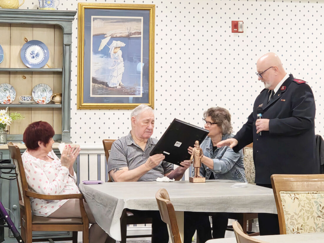 Honoring former Mayor: Joe Matthews receives William Booth award | News ...